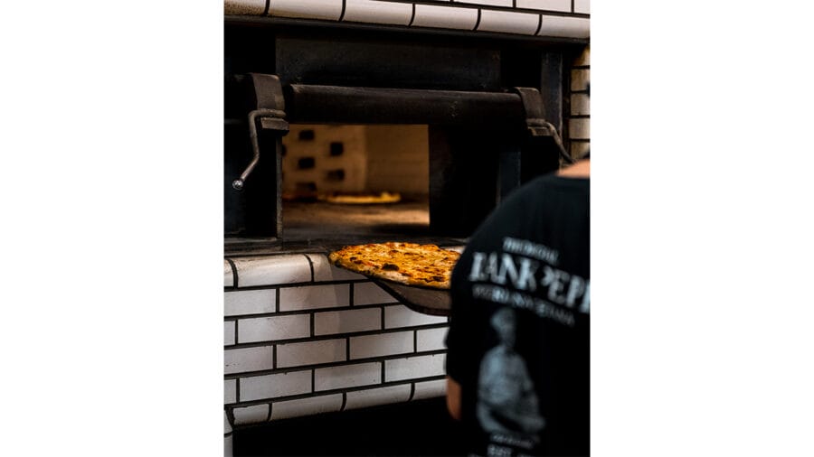 Delray Beach Welcomes the Arrival of Frank Pepe Pizzeria Napoletana ...