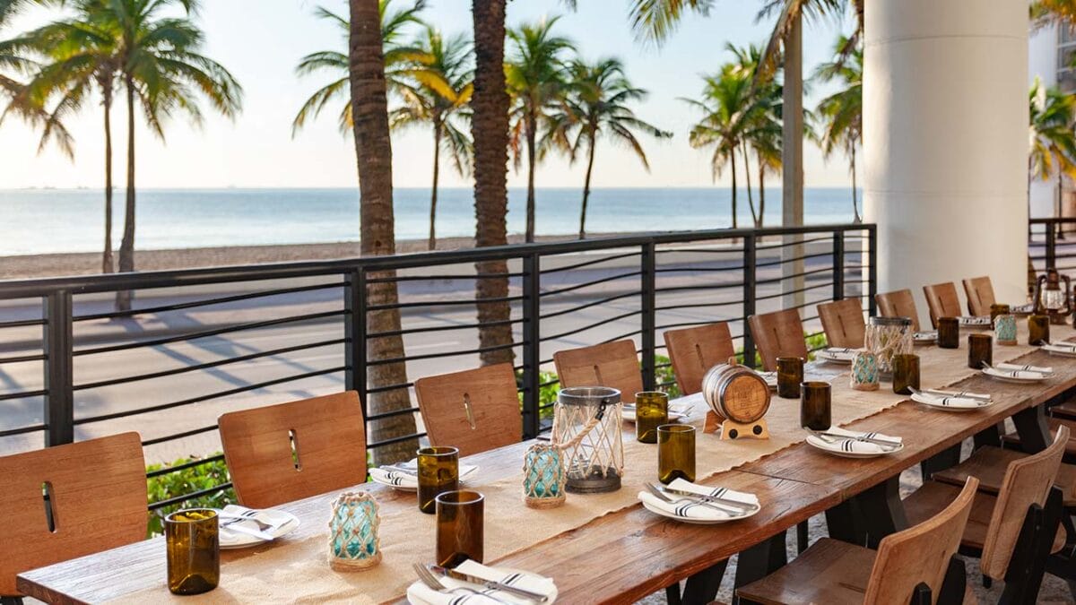 5 Places to Try During Stone Crab Season | Lifestyle Media Group